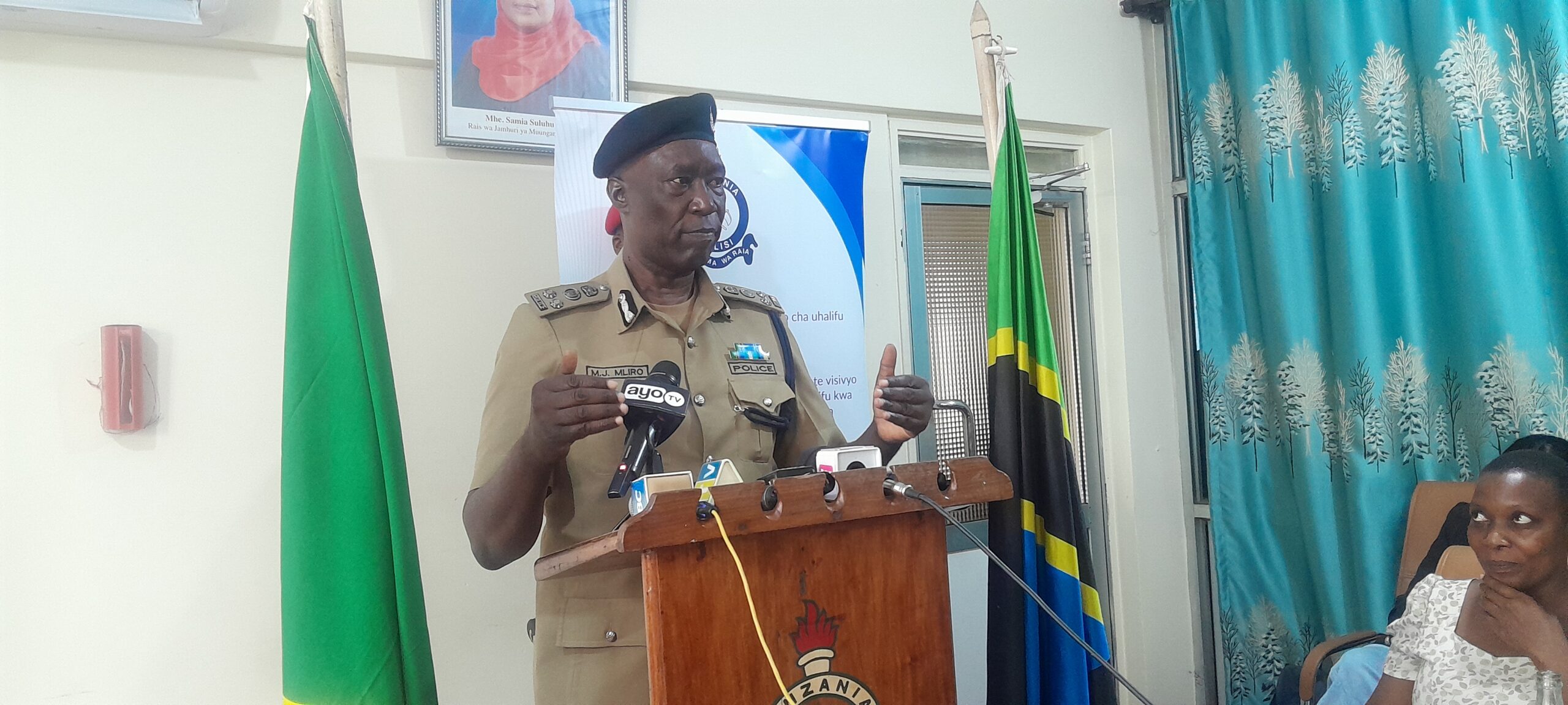 Polisi Yaimarisha Usalama Timu za Simba na Yanga Kesho | Habari ...